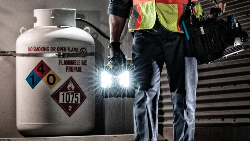 Pelican 9455 Remote Area Safety Light Certified Class 1 Div 1 / IECEx ...